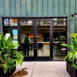 PARIS HAWAII - Updated November 2025 - 226 Photos - 19 Reviews - 324 ...