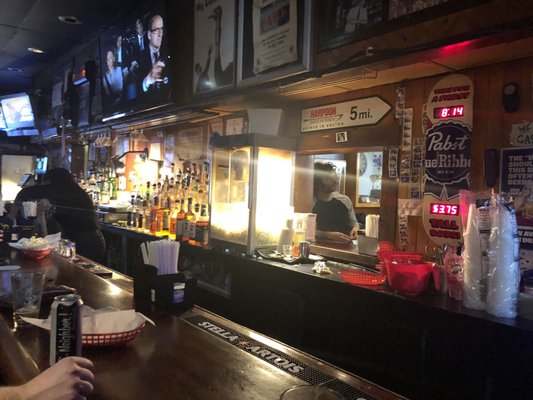 SILHOUETTE LOUNGE - 34 Photos & 203 Reviews - Dive Bars - 200 Brighton ...