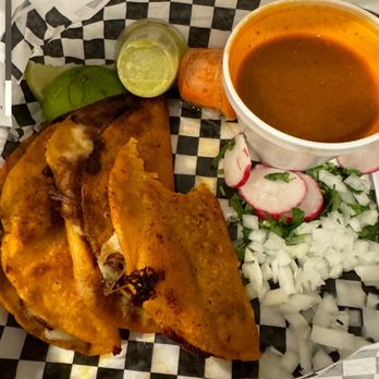 TACOS LOS PARIENTES - Updated August 2025 - 99 Photos & 64 Reviews ...