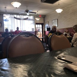 DETROIT BEACH RESTAURANT & PIZZERIA - Updated October 2025 - 69 Photos ...