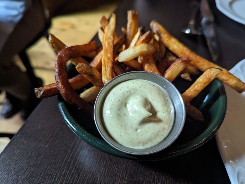 MY LOUP - 74 Photos & 27 Reviews - 2005 Walnut St, Philadelphia ...