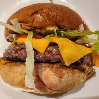 TARBELL’S THE TAVERN - Updated July 2024 - 207 Photos & 165 Reviews ...