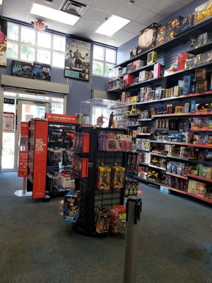 GAMESTOP - Updated August 2025 - 18 Reviews - 870 N Congress Ave ...