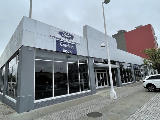 UPTOWN FORD OF OAKLAND - Updated June 2024 - 24 Photos & 31 Reviews ...
