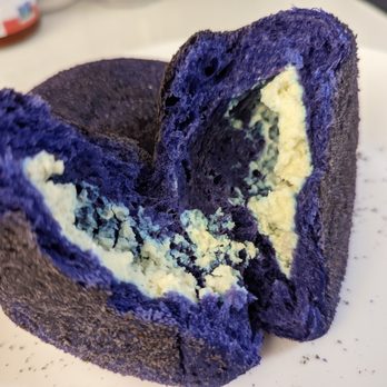 NANDING’S BAKERY - 439 Photos & 360 Reviews - 94-216 Farrington Hwy ...