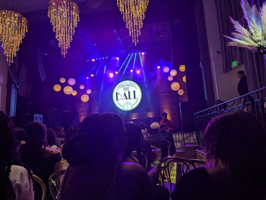 THE YOST - Updated December 2025 - 315 Photos & 498 Reviews - 307 N ...