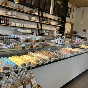 COLOZZA’S BAKERY - Updated February 2025 - 66 Photos & 96 Reviews ...