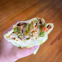 CORNER COTTAGE - Updated March 2025 - 695 Photos & 1534 Reviews - 310 S ...