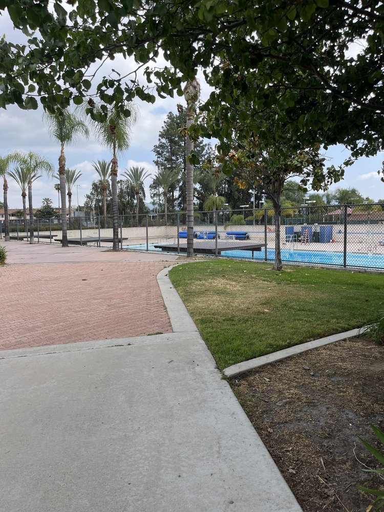 MCCAMBRIDGE PARK - Updated July 2024 - 161 Photos & 78 Reviews - 1515 N ...