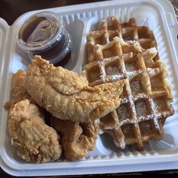 THE CRISPY COOP - Updated October 2025 - 185 Photos & 221 Reviews ...