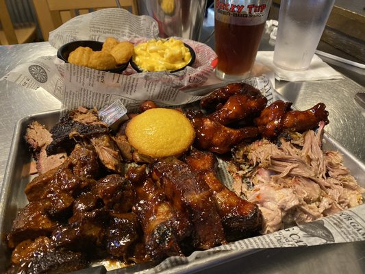 ROCKY TOP BEER BBQ & GRILL - 57 Photos & 117 Reviews - 1900 Lansing Ave ...