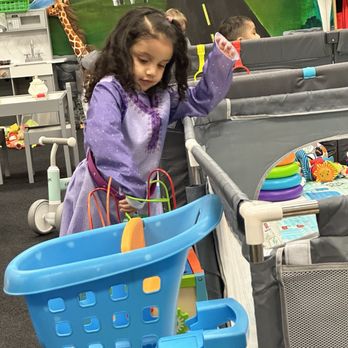 VIP FAMILY INDOOR PLAY & MORE - Updated June 2025 - 73 Photos & 28 ...