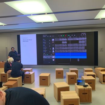 APPLE ANCHORAGE 5TH AVENUE MALL - Updated December 2025 - 21 Photos ...