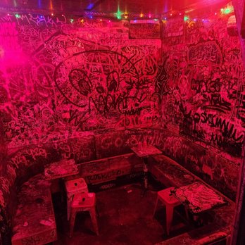 CLOCKWORK BAR - Updated August 2025 - 96 Photos & 103 Reviews - 21 ...