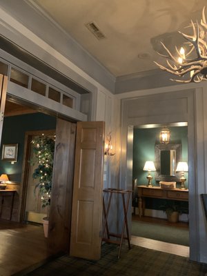 CLARK’S INN AND RESTAURANT - Updated November 2024 - 213 Photos & 308 ...