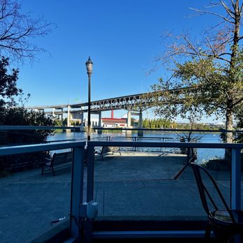 DOUGH ZONE DUMPLING HOUSE - DOWNTOWN PORTLAND - Updated December 2025 ...