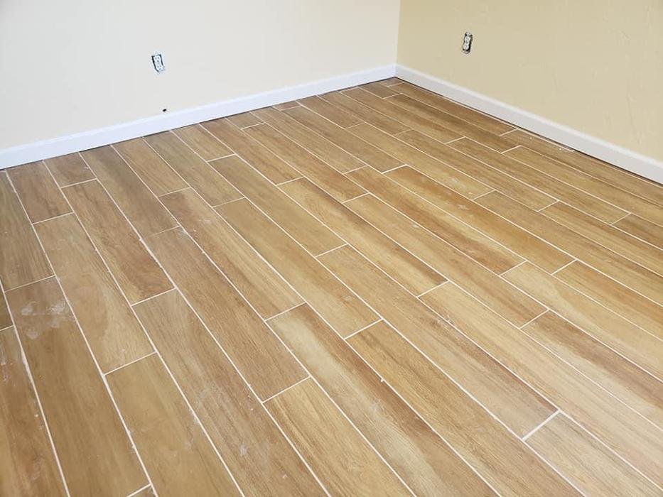 PRO FLOORS - Updated April 2026 - 55 Photos - 2811 Woodcrest Dr ...