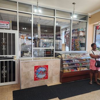 ALI’S ROTI SHOP - Updated October 2025 - 85 Photos & 139 Reviews - 4224 ...