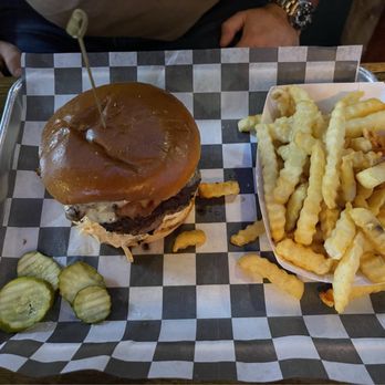 DOC SULLIVAN’S - Updated July 2024 - 248 Photos & 158 Reviews - 474 ...