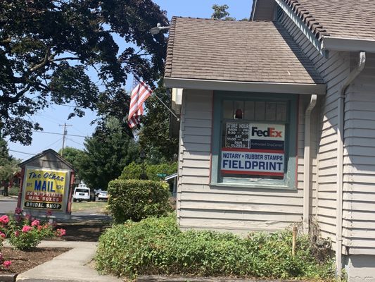 THE OTHER MAIL SERVICE - Updated October 2025 - 12 Photos & 14 Reviews ...