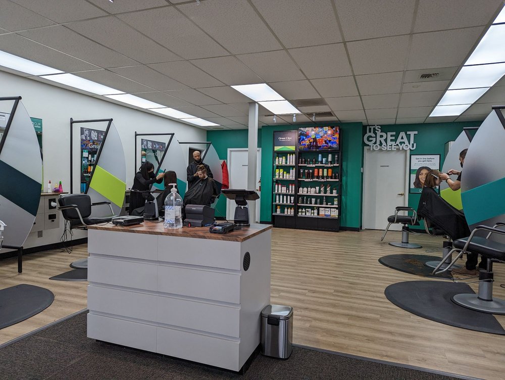 GREAT CLIPS - Updated December 2025 - 57 Reviews - 5401 25th Ave NE ...