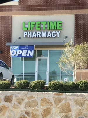 LIFETIME PHARMACY - Updated October 2025 - 12 Reviews - 960 Ridgeview ...