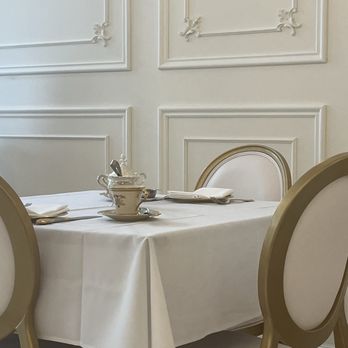 CELESTE - Updated June 2025 - 96 Photos & 22 Reviews - 520 Main St ...