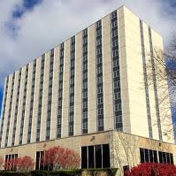 BROMLEY HALL - Updated December 2025 - 12 Reviews - 910 S 3rd St ...