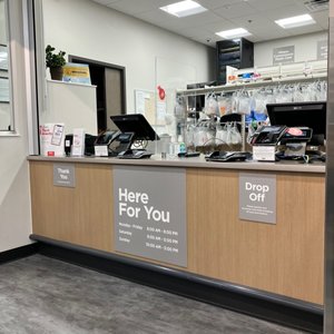 CVS PHARMACY - Updated May 2025 - 13 Photos & 12 Reviews - 2715 E ...