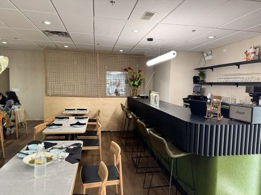 YOO YEE - Updated June 2025 - 89 Photos & 25 Reviews - 4925 N Broadway ...