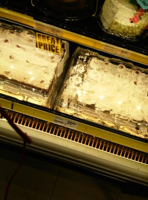 FRESHCO - Updated December 2025 - 25 Reviews - 2440 Dundas Street W ...