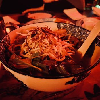 COSMO’S BAR & LOUNGE - Updated January 2025 - 158 Photos & 267 Reviews ...