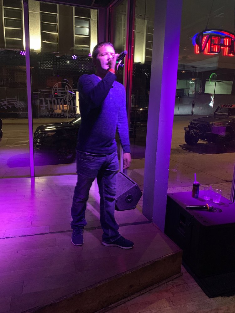 THE HIGH NOTE KARAOKE LOUNGE - Updated June 2025 - 33 Photos & 49 ...