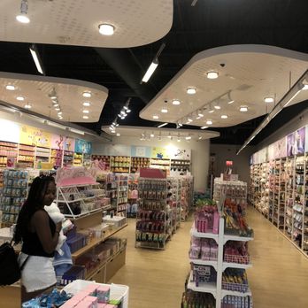 MINISO - Updated December 2025 - 113 Photos & 12 Reviews - 11401 Pines ...