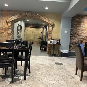 VICARI ITALIAN GRILL - 131 Photos & 67 Reviews - 514 Cruise St, Corinth ...