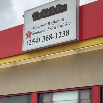 THE WAFFLE DEN - 131 Photos & 292 Reviews - 4011 E Stan Schlueter Lp ...