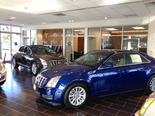 NAPLETON CADILLAC ROCKFORD - Updated August 2025 - 10 Photos - 505 N ...