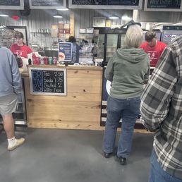 BRAZEN QUE - Updated June 2025 - 47 Photos & 18 Reviews - 5172 Bradford Hicks Dr, Livingston ...