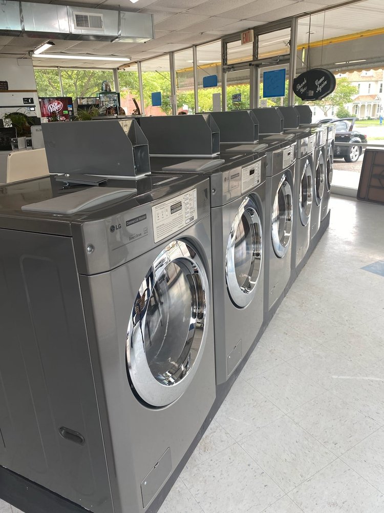 BROADWAY LAUNDRY - Updated July 2025 - 2000 N Broadway Ave, Springfield ...