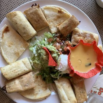 DOS SALSAS TEX-MEX RESTAURANT - Updated August 2025 - 404 Photos & 728 ...