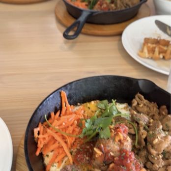 CAFE OPLA - Updated July 2024 - 508 Photos & 333 Reviews - 2200 Alaskan ...