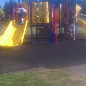 CIRQUE PARK - Updated November 2025 - 20 Photos - 7408-7420 Cirque Dr W ...