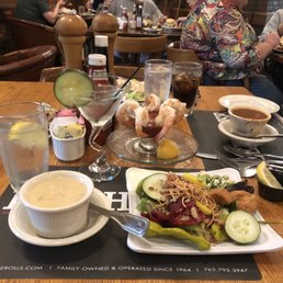 THE BEEF HOUSE RESTAURANT & DINNER THEATRE - Updated April 2025 - 274 ...