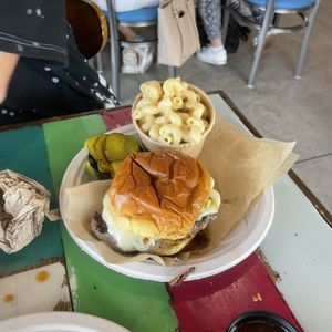 ISLAND PIG AND FISH - 57 Photos & 28 Reviews - 835 Seaway Dr, Fort ...