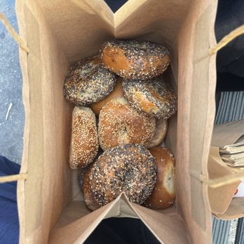 POPUP BAGELS - Updated June 2025 - 800 Photos & 501 Reviews - 177 Thompson St, New York, New ...