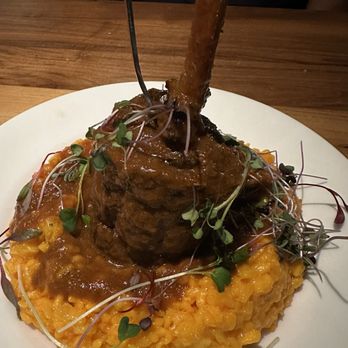 ECCO - Updated August 2024 - 204 Photos & 134 Reviews - 6540 Main St ...