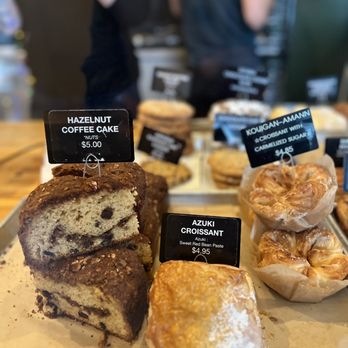 FRESH FLOURS - Updated May 2024 - 212 Photos & 227 Reviews - 6015 ...