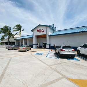 TAMURA’S FINE WINE & LIQUORS KIHEI - Updated January 2026 - 439 Photos ...