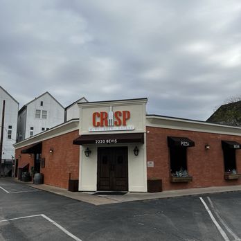 CRISP - Updated January 2025 - 1074 Photos & 1098 Reviews - 2220 Bevis ...