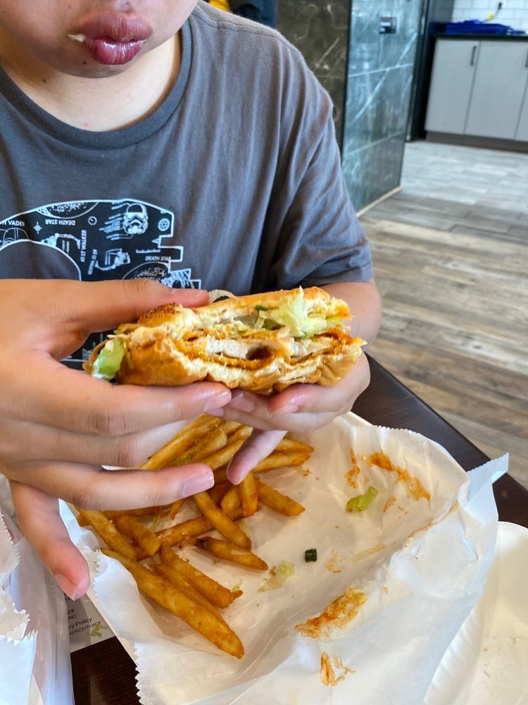 POP TOP BURGERS AND GYROS - 13 Photos & 12 Reviews - 4767 Sweetwater ...